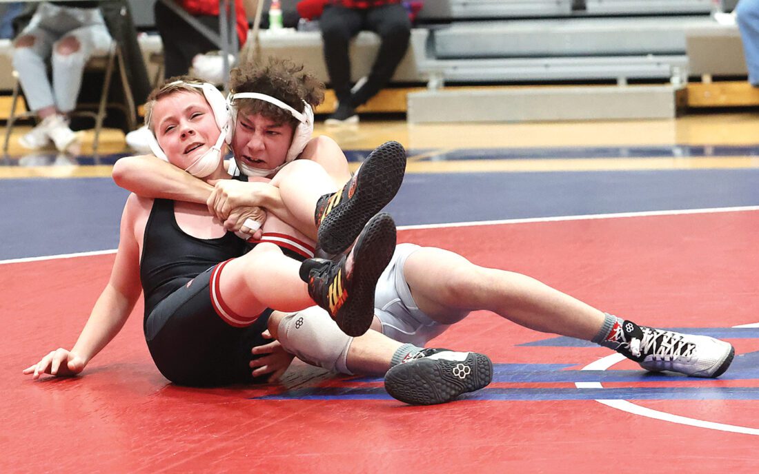 BEA, MR/USC wrestle at Red River Riot | News, Sports, Jobs - Faribault ...